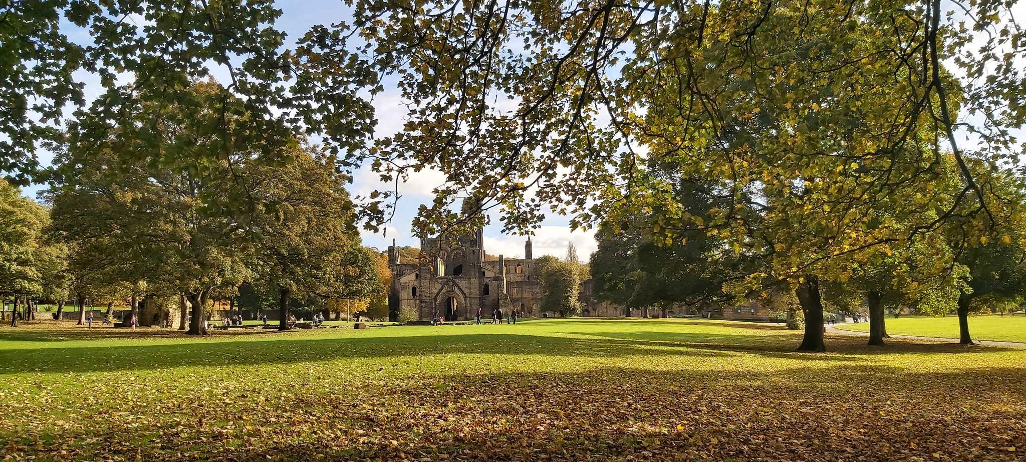 Top 20 Hikes and Walks around Leeds | Komoot