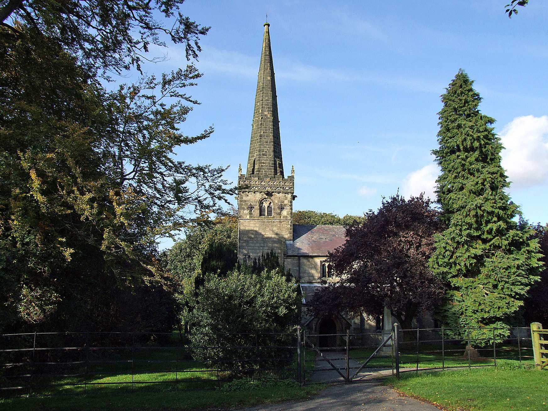 Top 9 Hikes and Walks around Huggate | Komoot