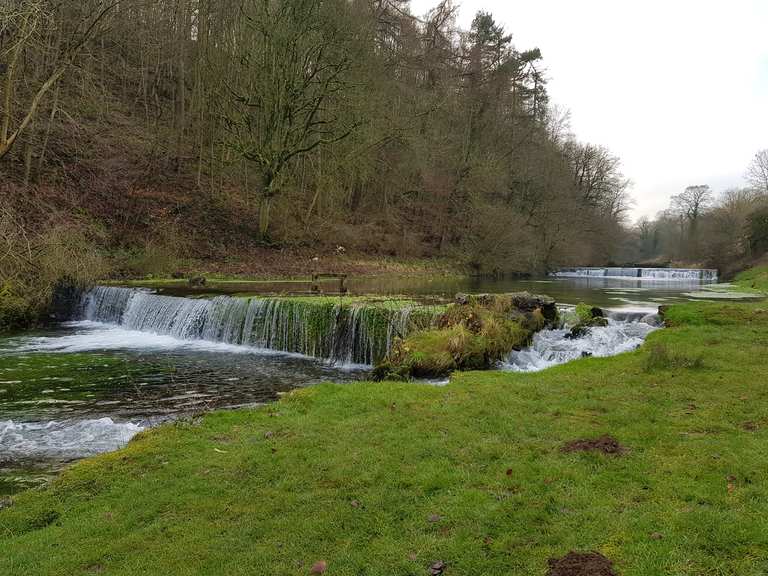 Top 10 Hikes and Walks around Over Haddon | Komoot