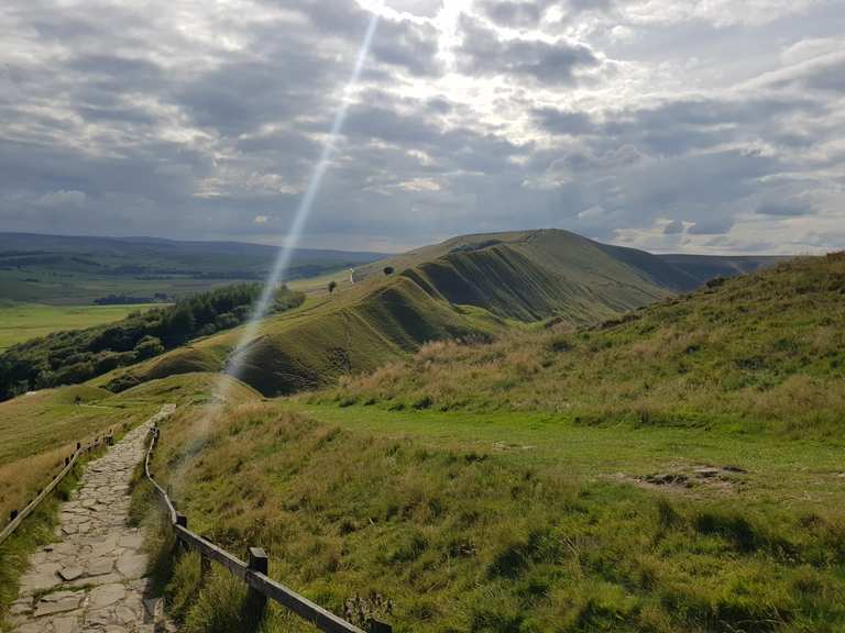 Top 20 Hikes and Walks around Brough And Shatton | Komoot