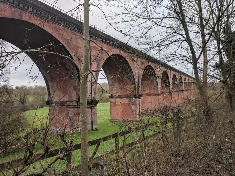 Top 7 randonnées et balades autour de Swettenham | Komoot