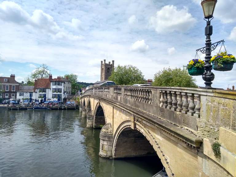 Top 10 Hikes and Walks around Wokingham | Komoot