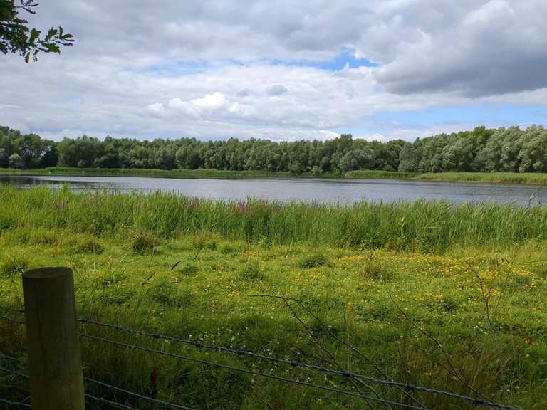 Top 10 Hikes and Walks around Elsworth | Komoot