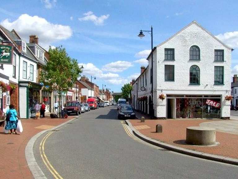 Top 5 Bike Rides and Cycling Routes around Halton Holegate | Komoot