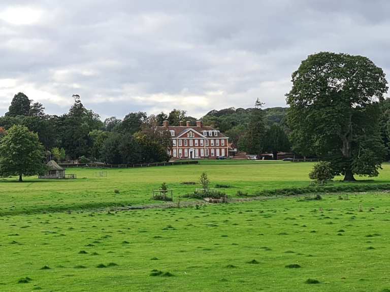 Top 9 Hikes and Walks around Littlebourne | Komoot