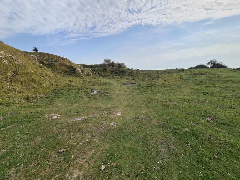 Top 10 Hikes and Walks around Hawkinge | Komoot