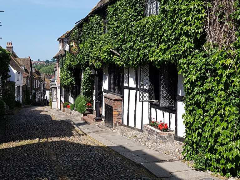 Top 10 Hikes and Walks around Rye | Komoot