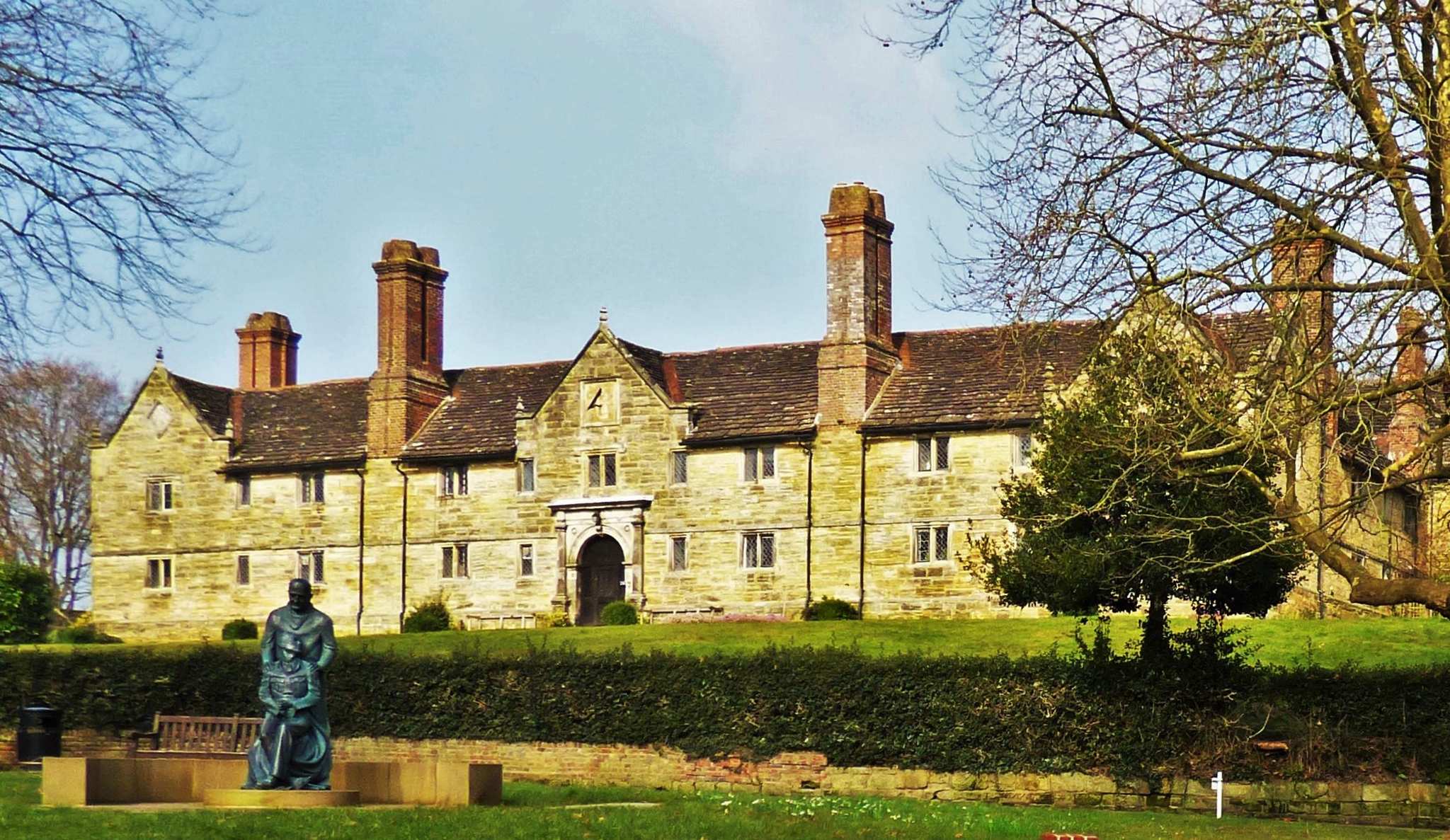 Top 20 Hikes and Walks around East Grinstead | Komoot