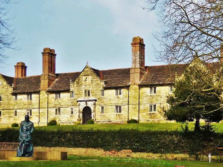 Top 10 Hikes and Walks around East Grinstead | Komoot