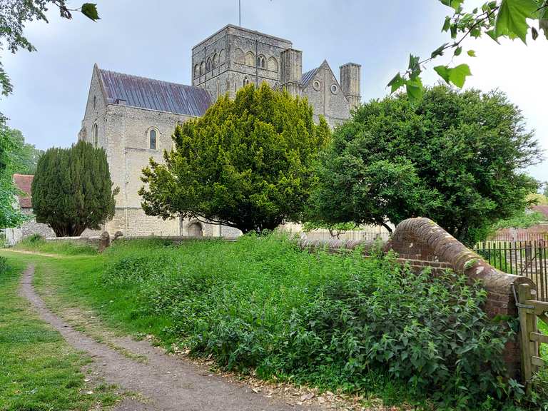 Top 10 Hikes and Walks around Badger Farm | Komoot