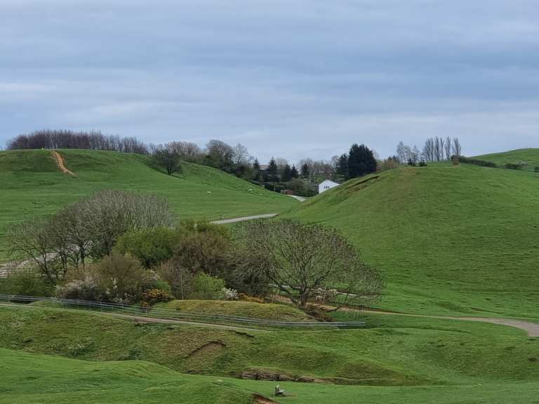 Top 10 Hikes and Walks around Fenny Compton | Komoot