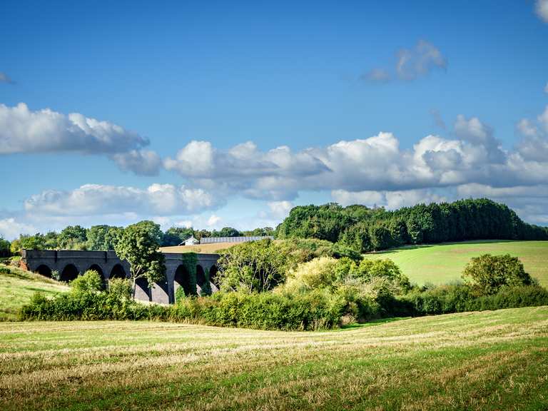 Top 10 Hikes and Walks around Southam | Komoot