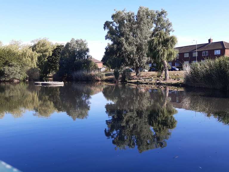 Top 10 Hikes and Walks around Elstree And Borehamwood | Komoot