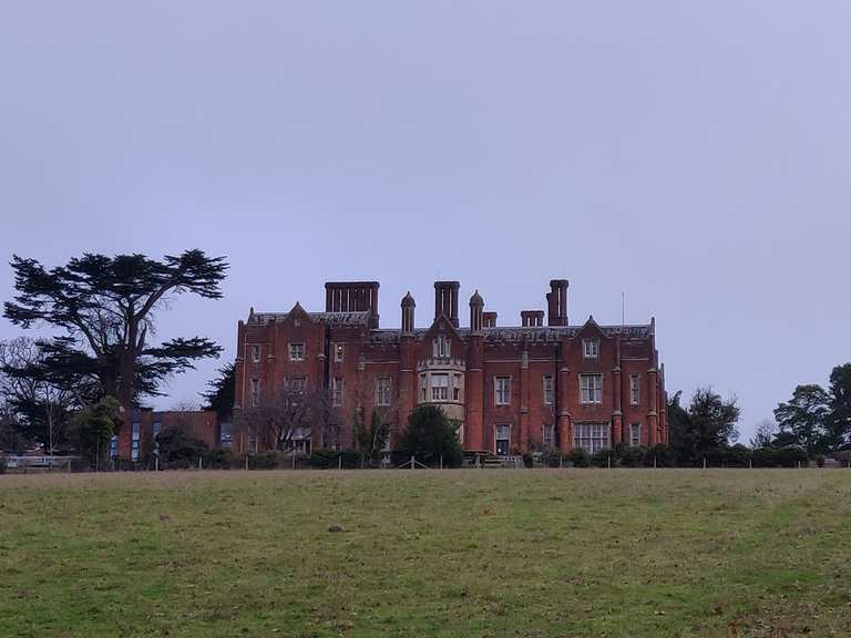 Top 10 Hikes and Walks around Latimer And Ley Hill | Komoot