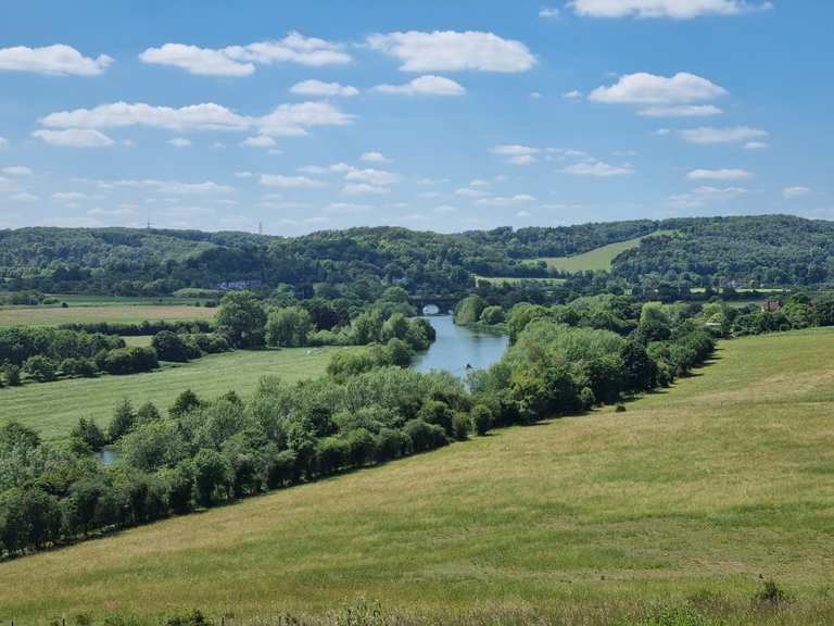 Top 10 Hikes and Walks around Tilehurst | Komoot