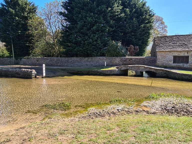 Die 10 schönsten Wanderungen rund um Alvescot | Komoot