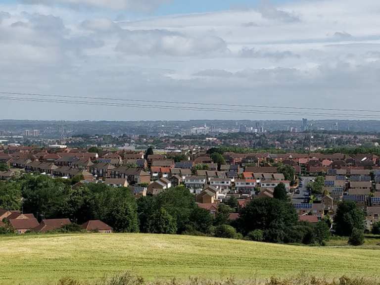 Top 10 Hikes and Walks around Gildersome | Komoot