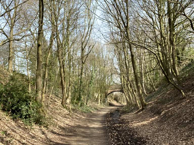 Top 7 Hikes and Walks around Aberford | Komoot