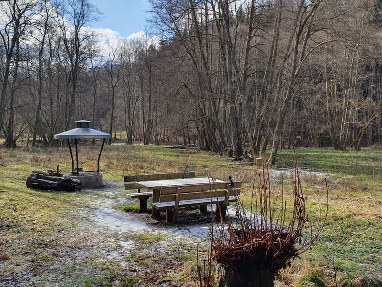 Hildrizhausen Lindachtal Kohlweiher | Wanderung | Komoot