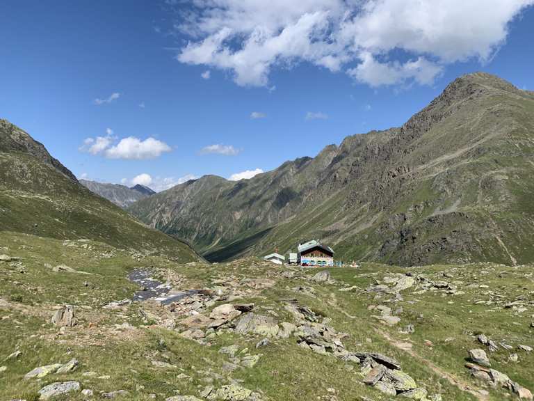 Through the Sellrain mountains – panoramic peaks and steep passes ...